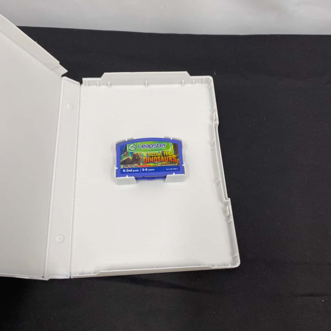Leapster Learning game”Digging for Dinosaurs