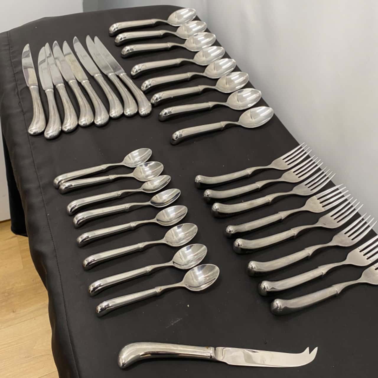 Stanley Roger’s Stainless Steel Cutlery Set 33 Pieces (s)