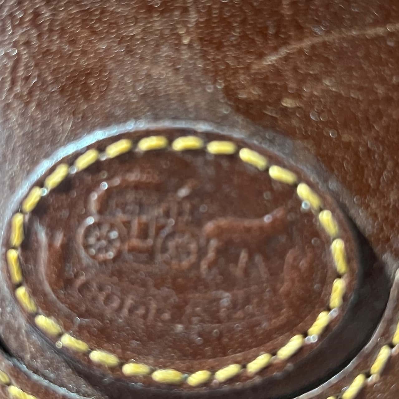 Cobb & Co Womens Cross Body Bag