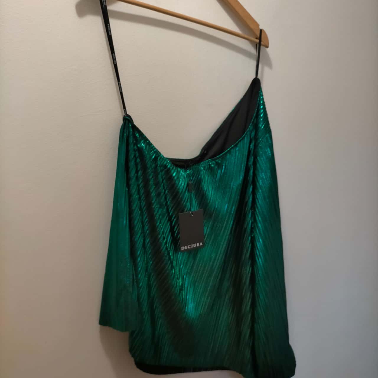 NWT Decjuba Size 18 Emerald Green Lurex MADI PLISSE One Shoulder Top ...