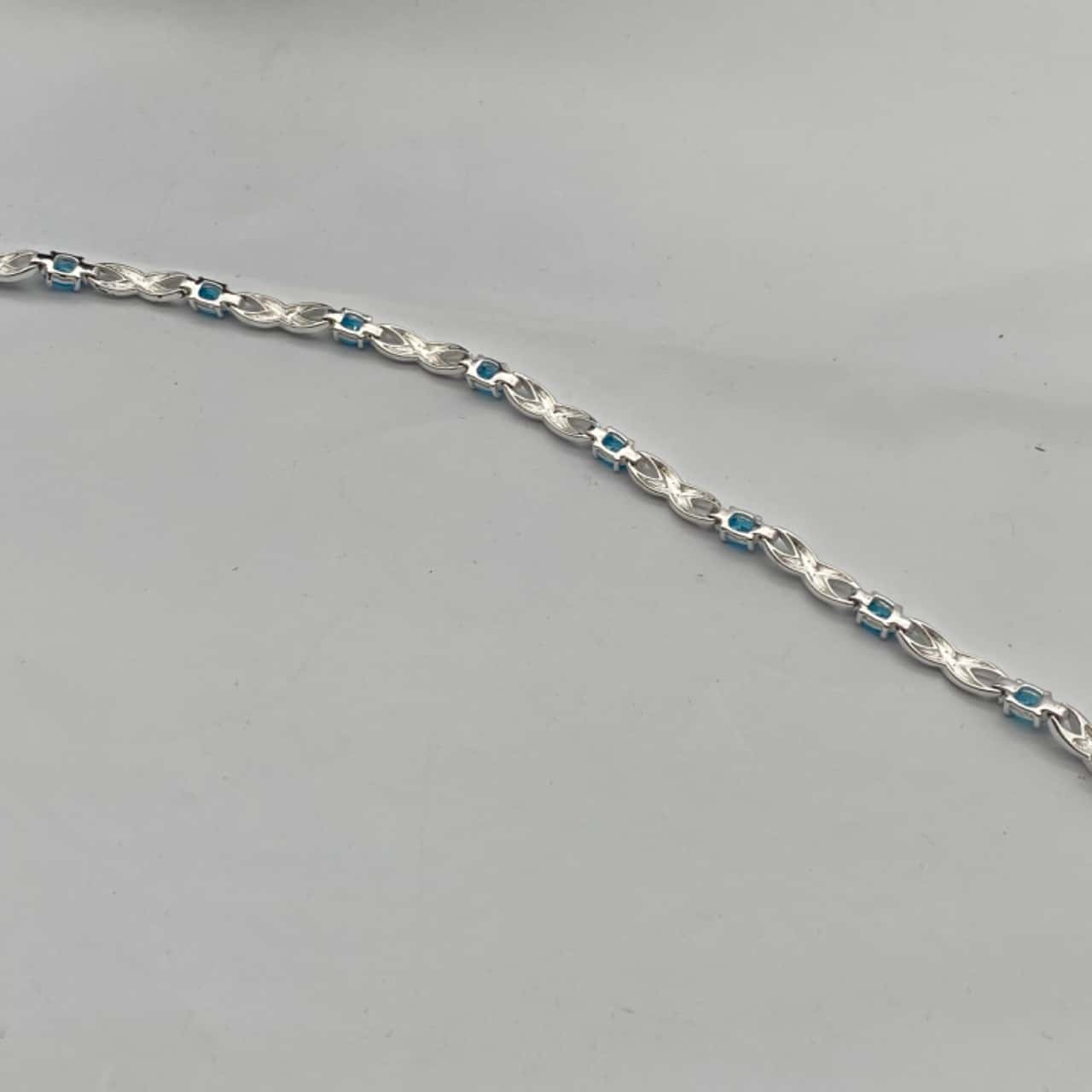 Womens Sterling Silver Bracelet With Blue Aqua Gemstones/Crystals