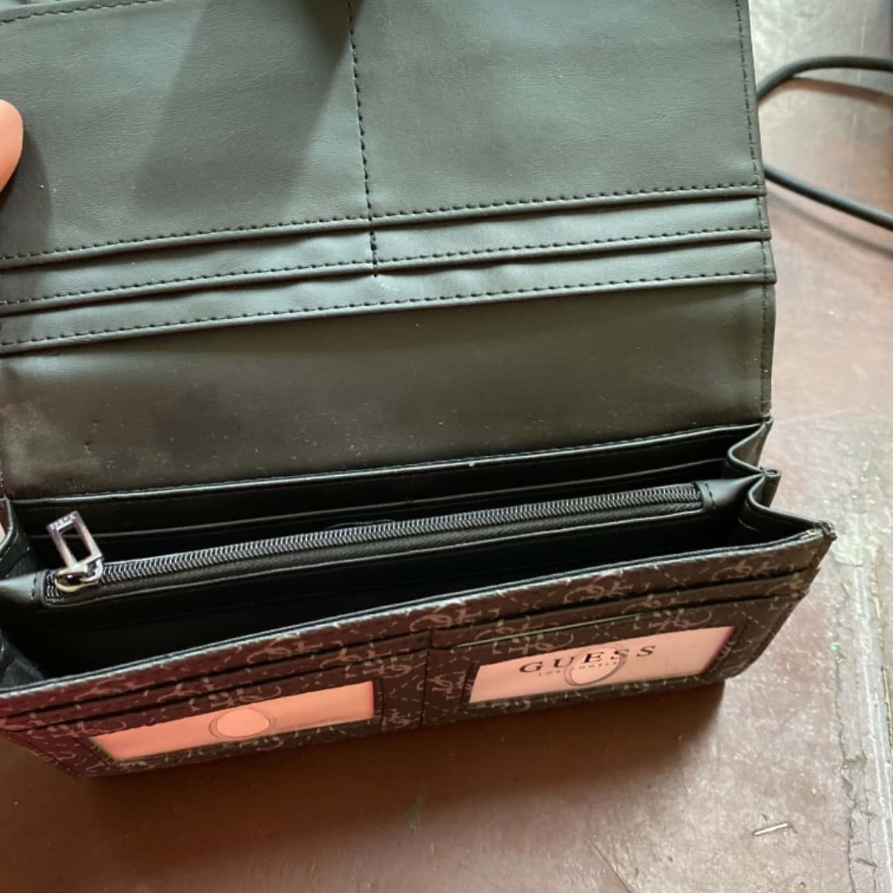 Womens Black guess purse wallet(s)