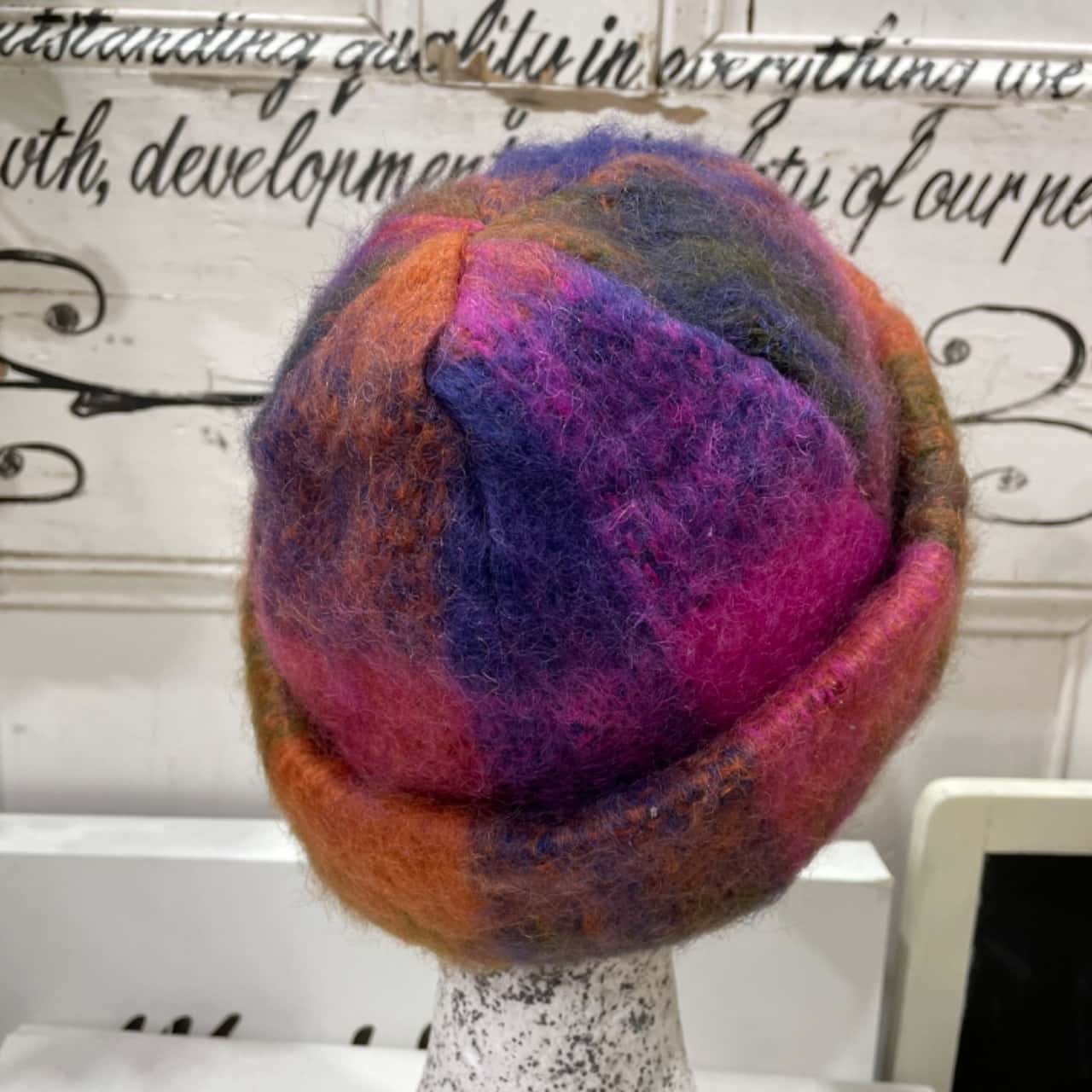 LUXURY PURE WOOL BEANIE!! Donegal Design Brand!! Womens Size One Size ...