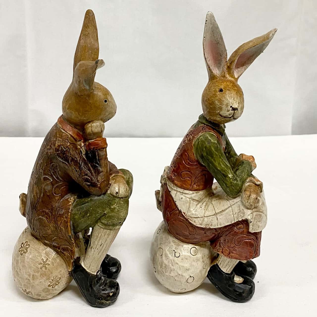 Wooden Pondering Rabbits 21cm Tall (s)
