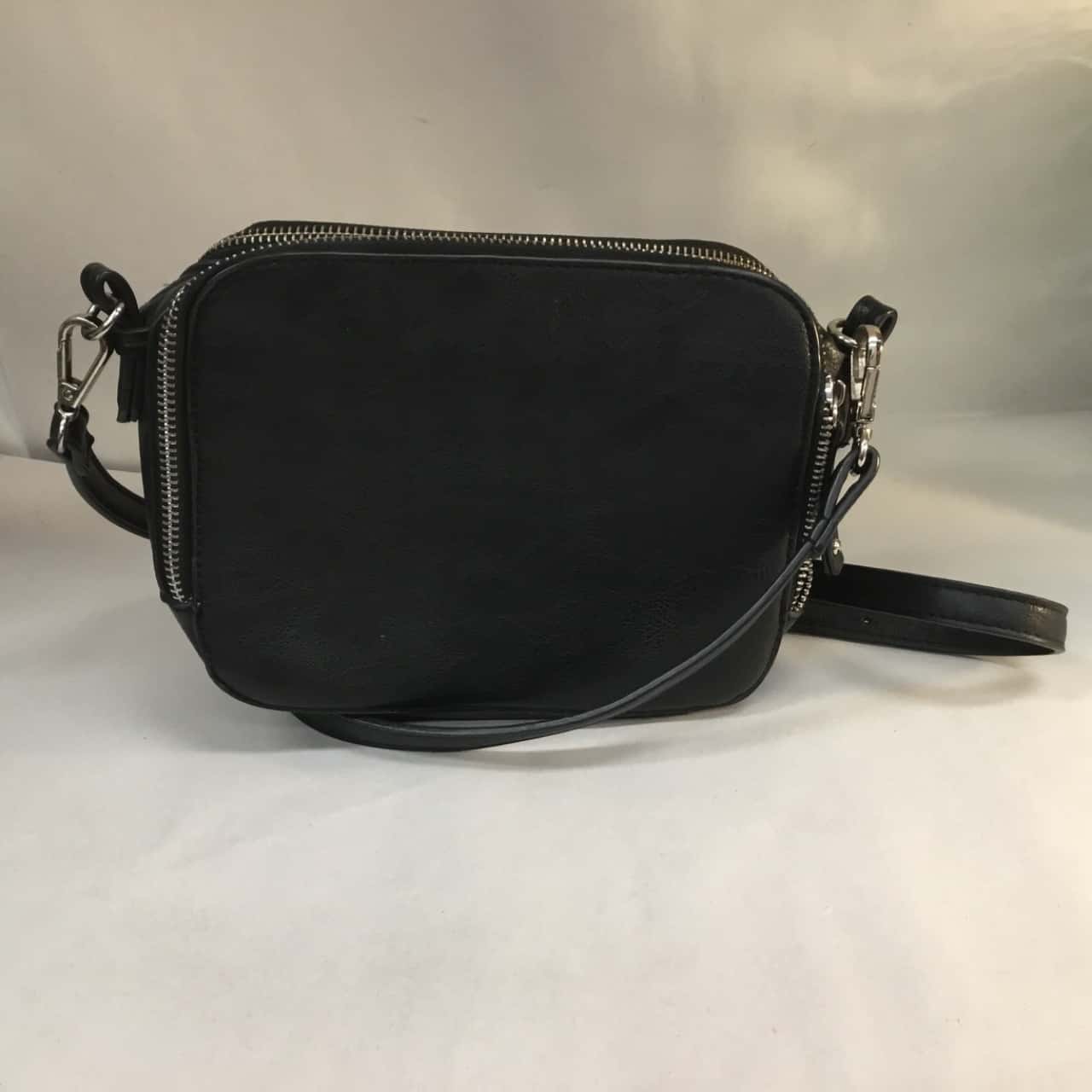 Tony Bianco Black Handbag Approx 22 x15cm(s)