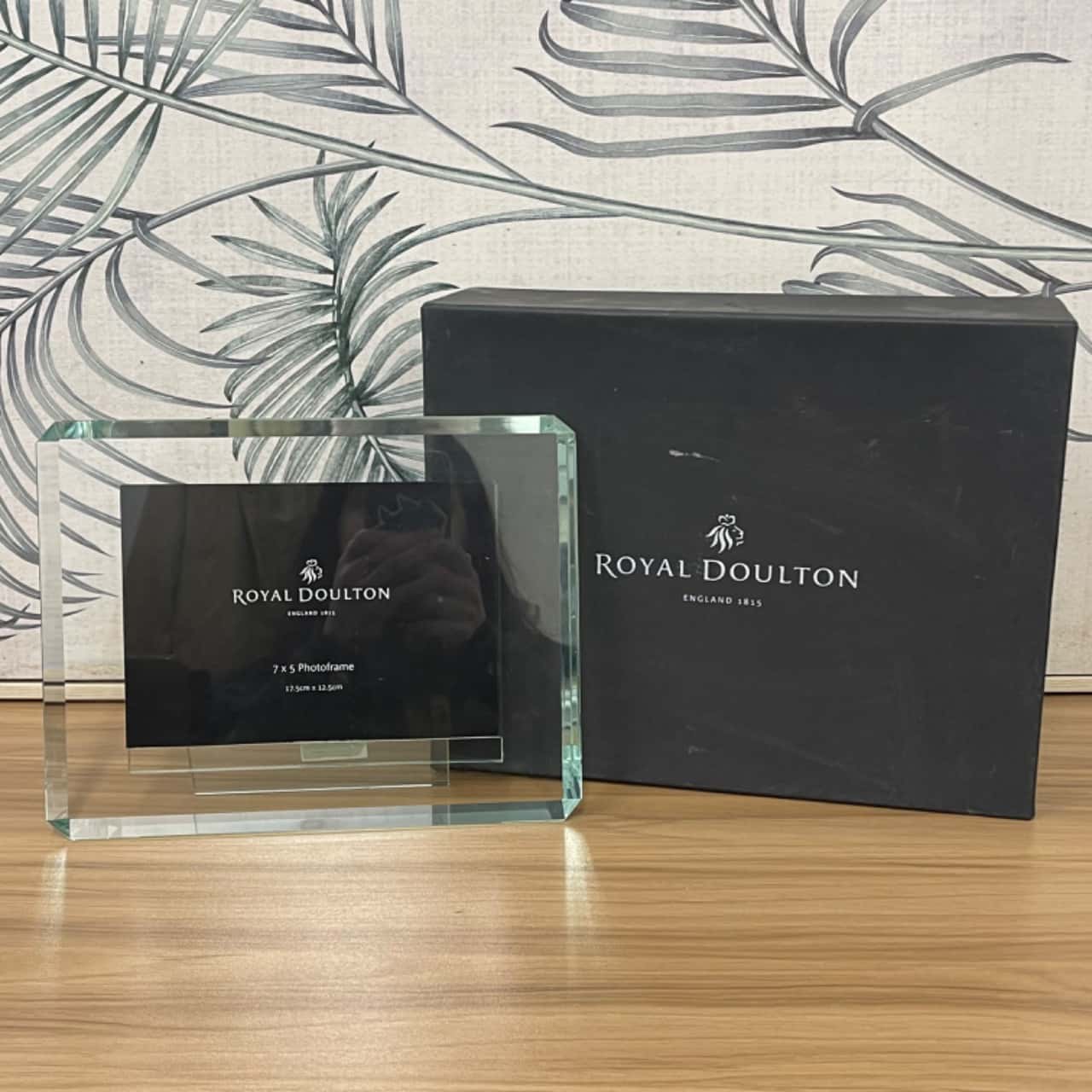 Royal Doulton 7 x 5 Bevelled Photo Frame In Box