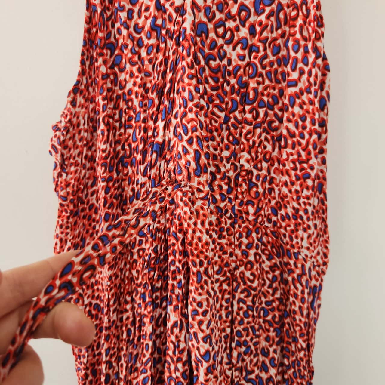Witchery Viscose Red Blue Print Pattern Maxi Dress Size 10 / M (s)