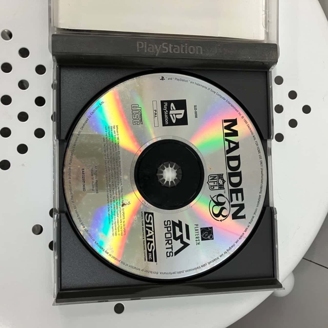 Vintage PlayStation 1 NFL Madden ‘98