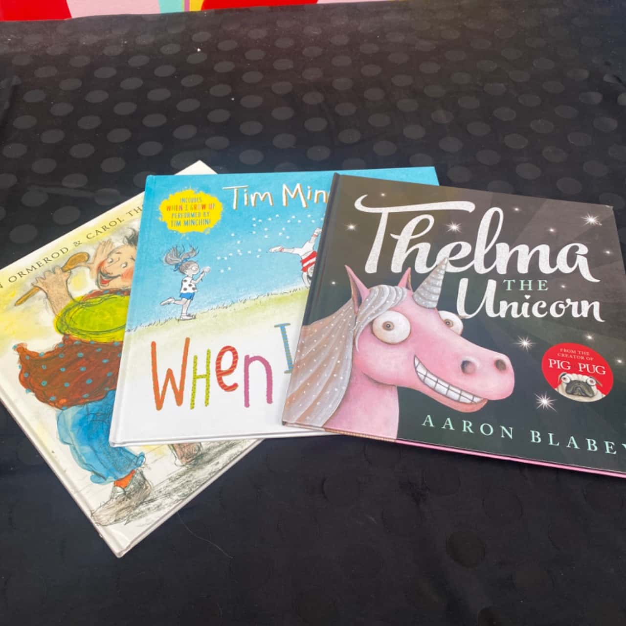 Kids book bundle (s) - Used As New | Salvos Stores