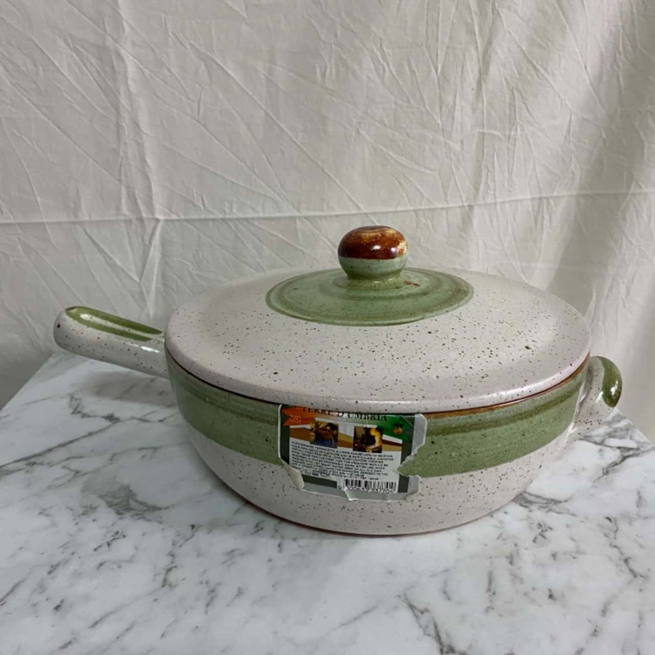 Flame Resistant Terracotta Cooking Pot With Lid(s)