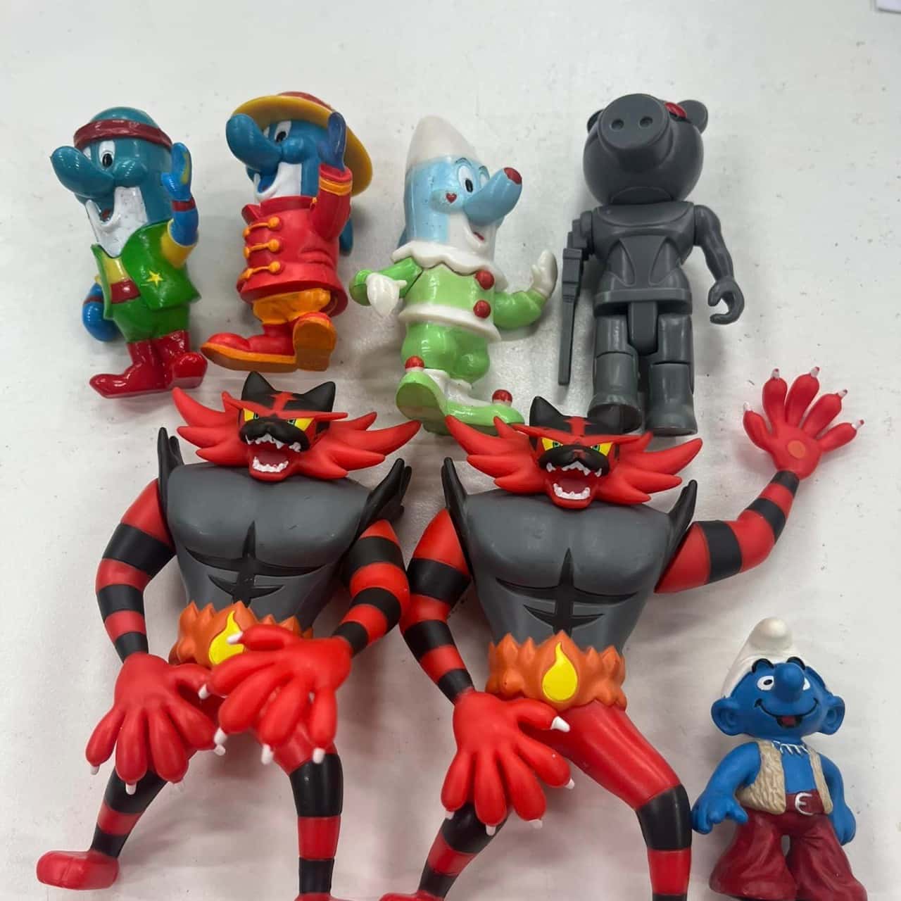 Collecters Toy Bundle - Pokemon Incineroar Battle Figures, Techno ...