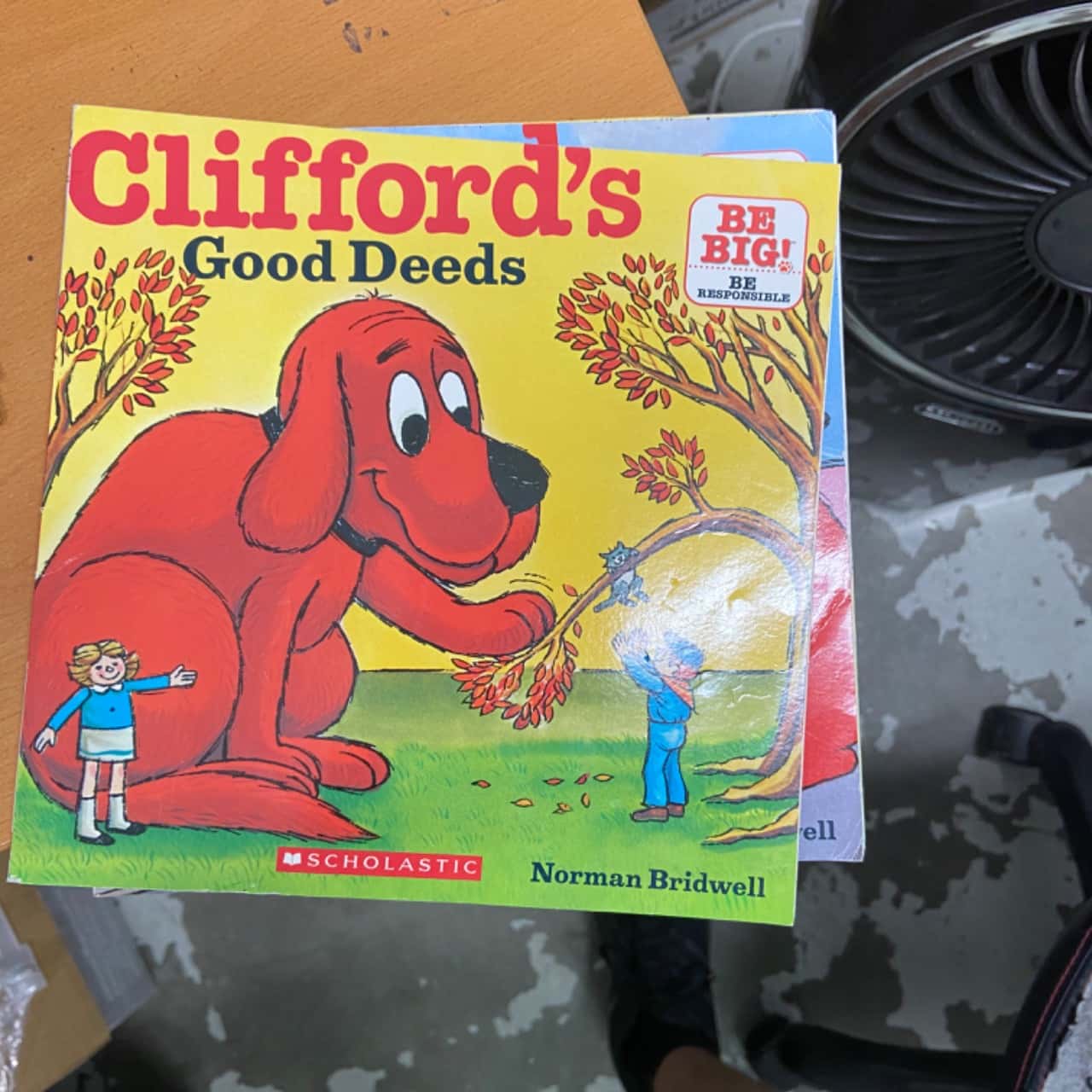 Norman Bridwell's clifford 4 book collection