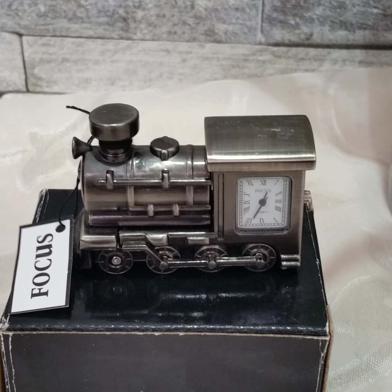 Focus Paperweight Desk Clock Train(s)
