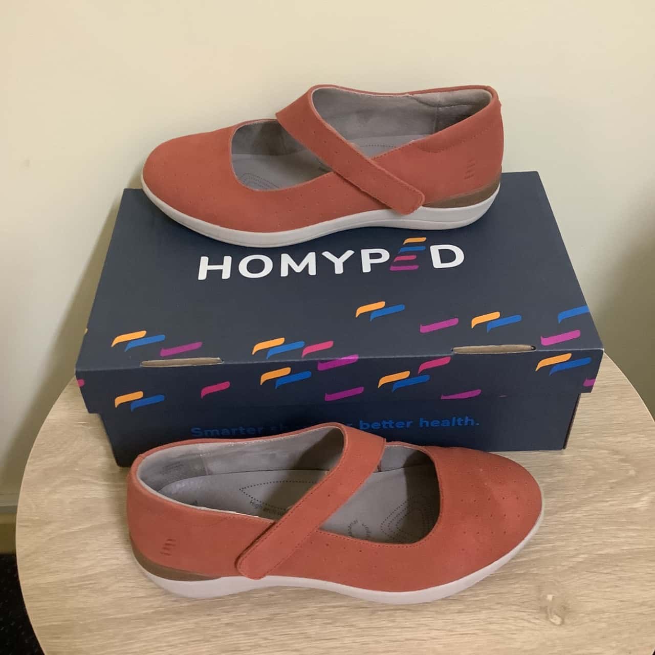 Homyped Womens Size 7 Orange Shoes