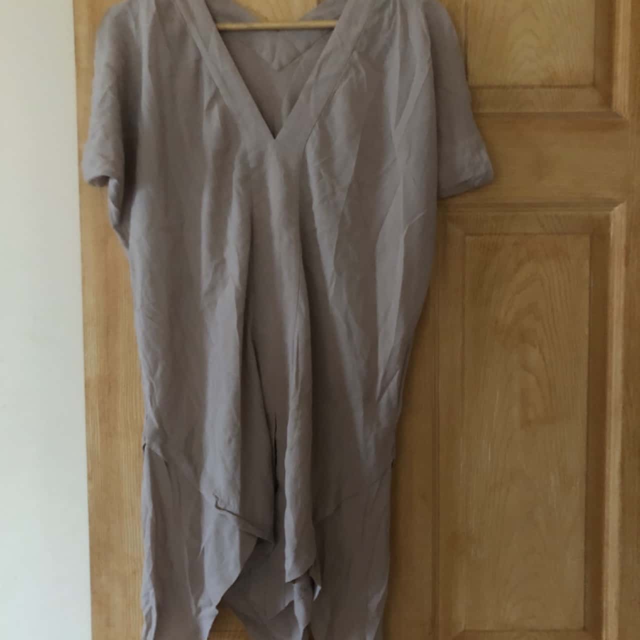 Willow Size S Beige Silk Front Slit Top