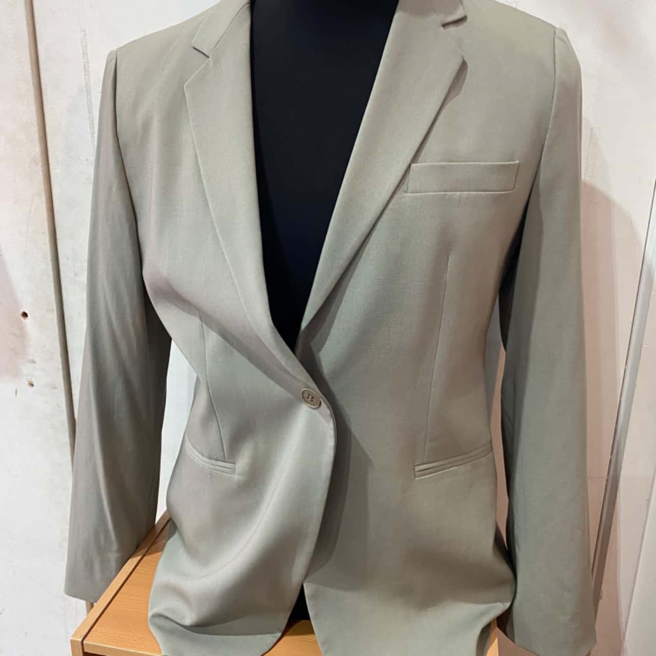 Emporio Armani Mens Size 44 Suit set Grey