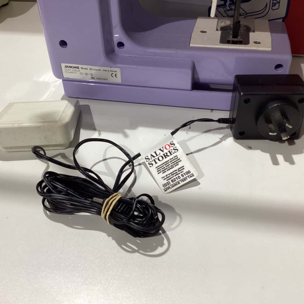 Vintage Janome Blossom Sewing Machine Complete with Original Box and ...