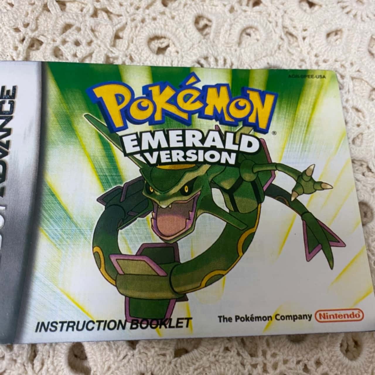 Pokémon Emerald Version Gameboy Advance(s)