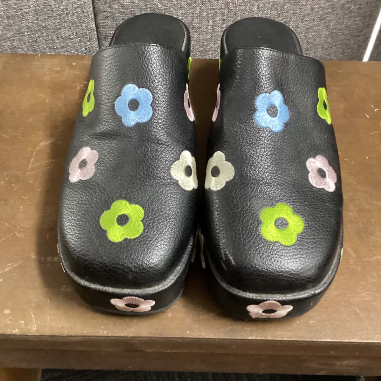 Lisa says gah flower clogs Size 10 Black / Floral (s)