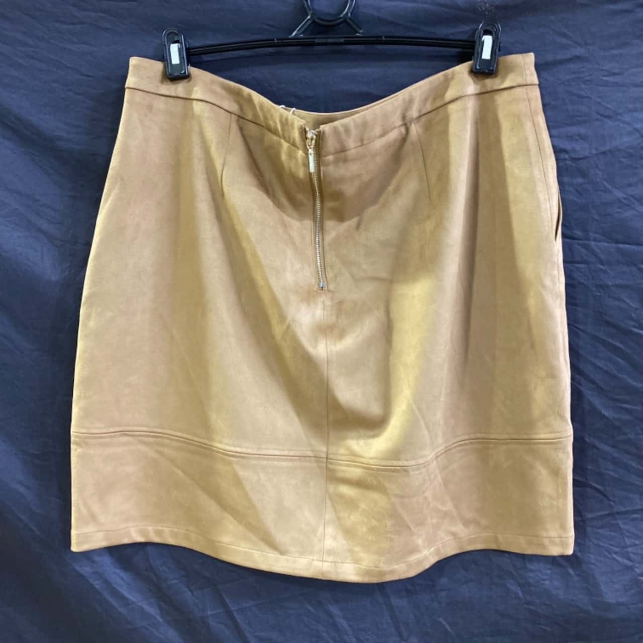 Forever New Curve Mini Skirt