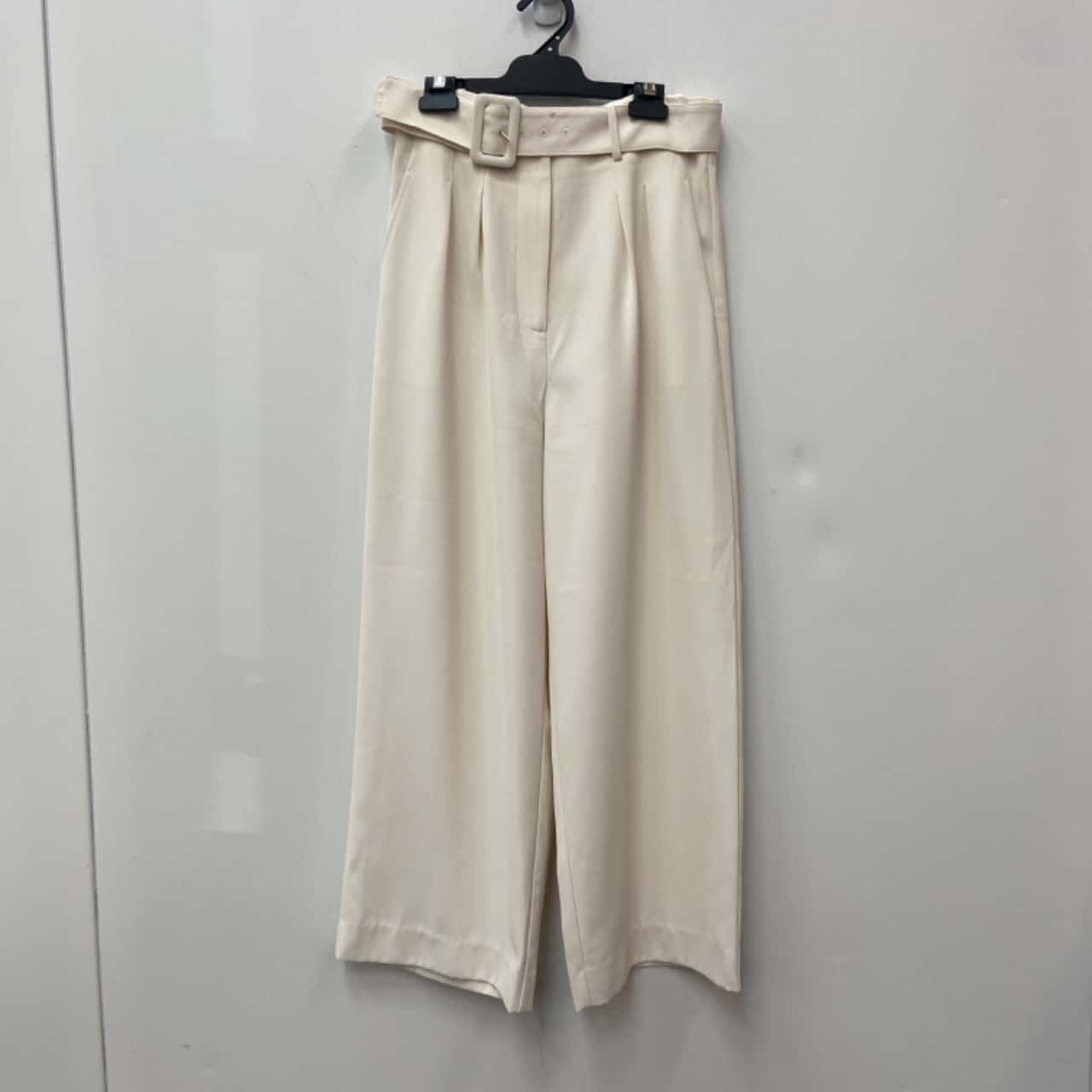 Sheike Womens Size 10 Wide Leg Cream (s)