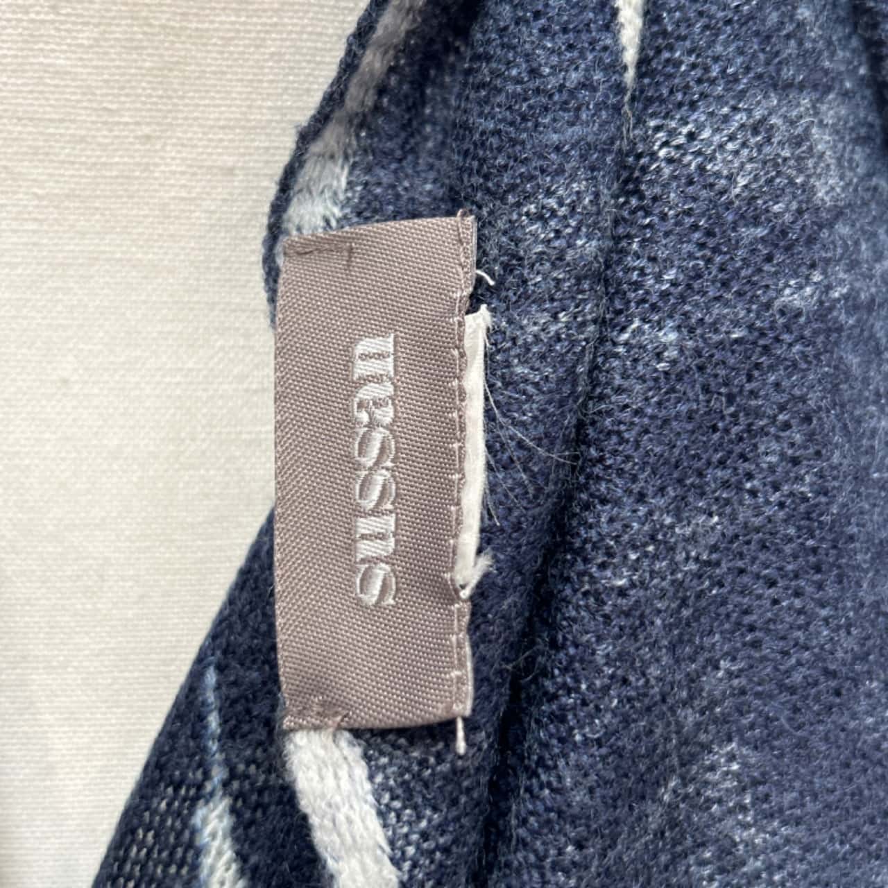 Sussan Floral / Navy Blue Snood