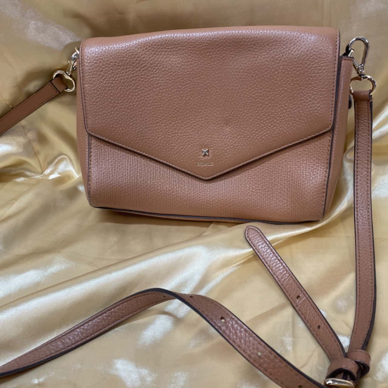 Mimco Womens Brown leather handbag (s)