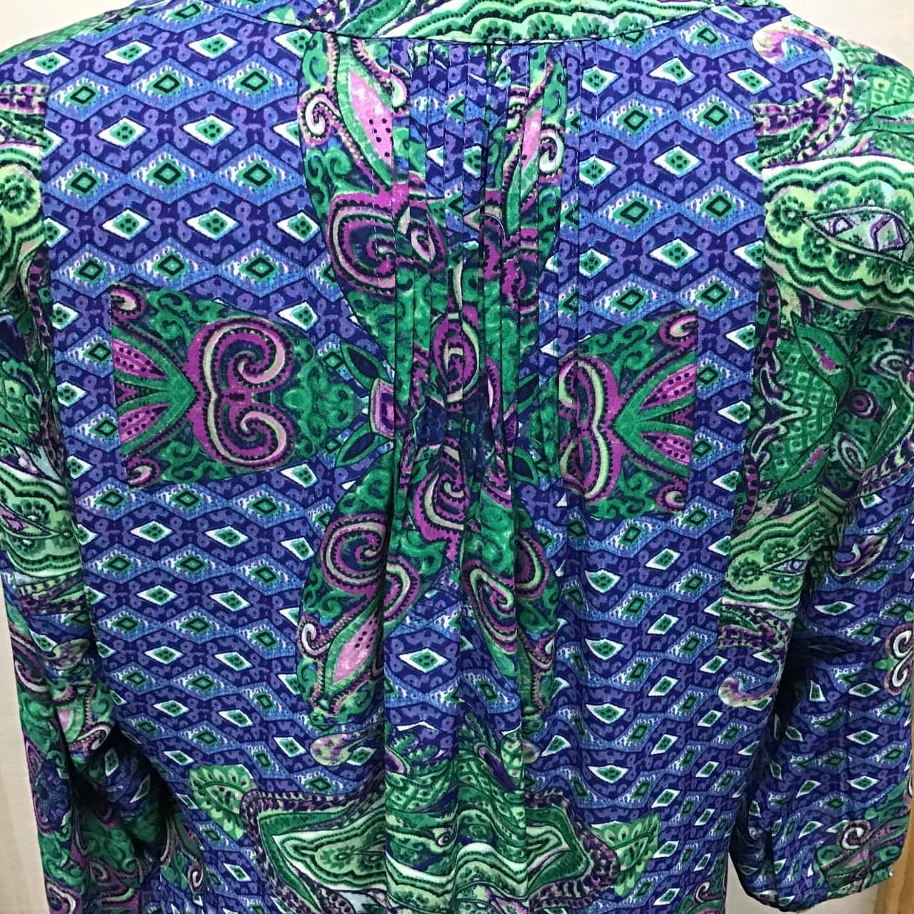 Maggie T, Multicoloured button up blouse, Size 14(s)