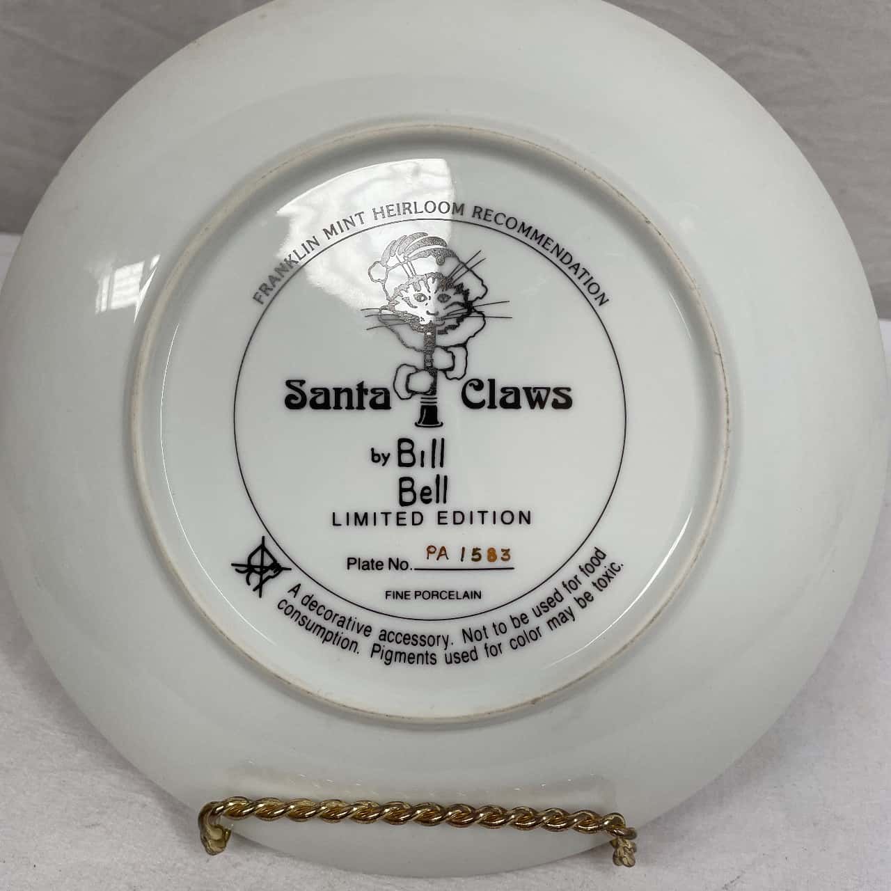 1993 “Santa Claws” by Bill Bell Limited Edition Plate(s)
