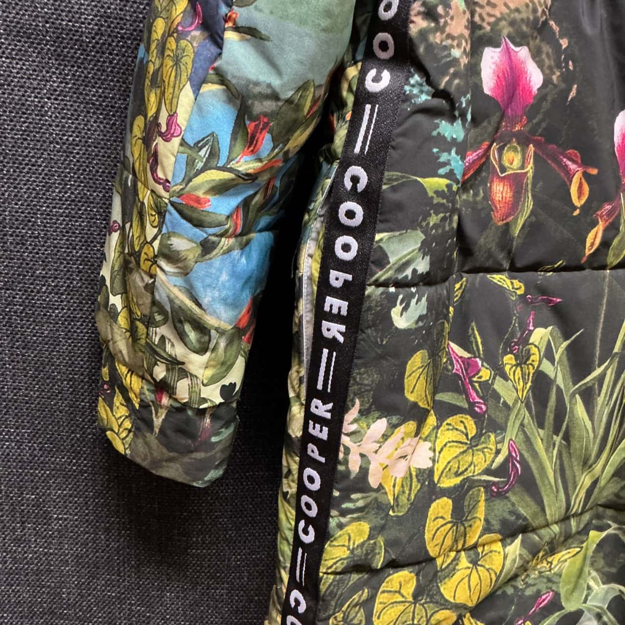 Cooper Puffer Jacket jungle floral print