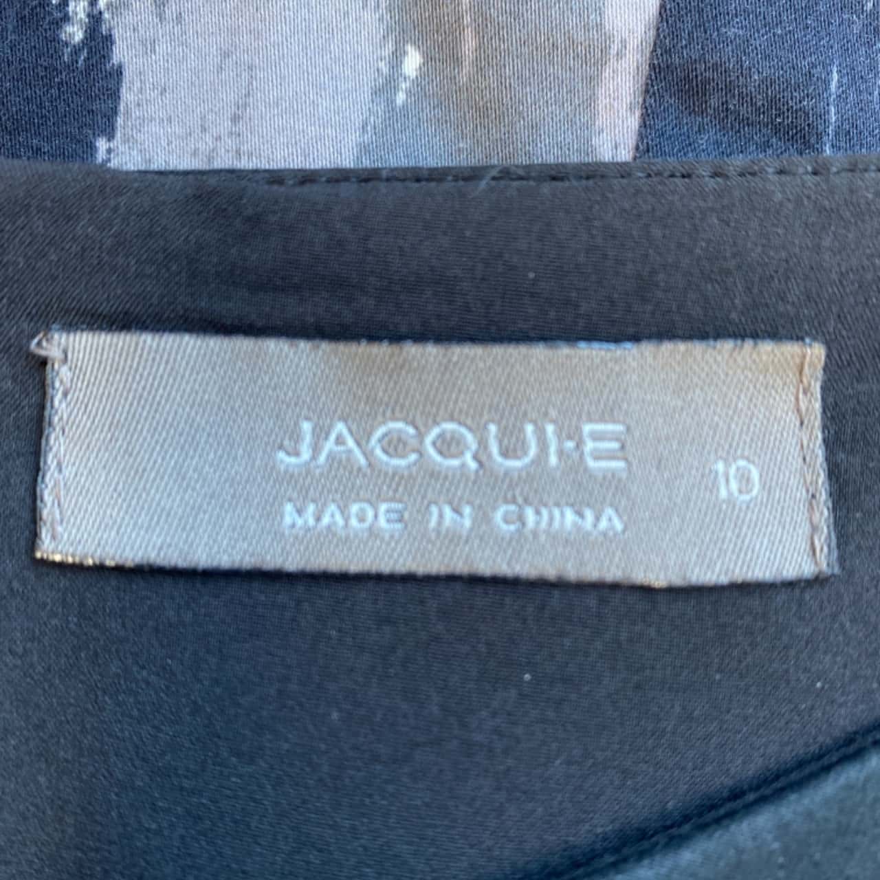 ** REDUCED ** Jacqui-E Women's 10 Pattern Skirt(s)