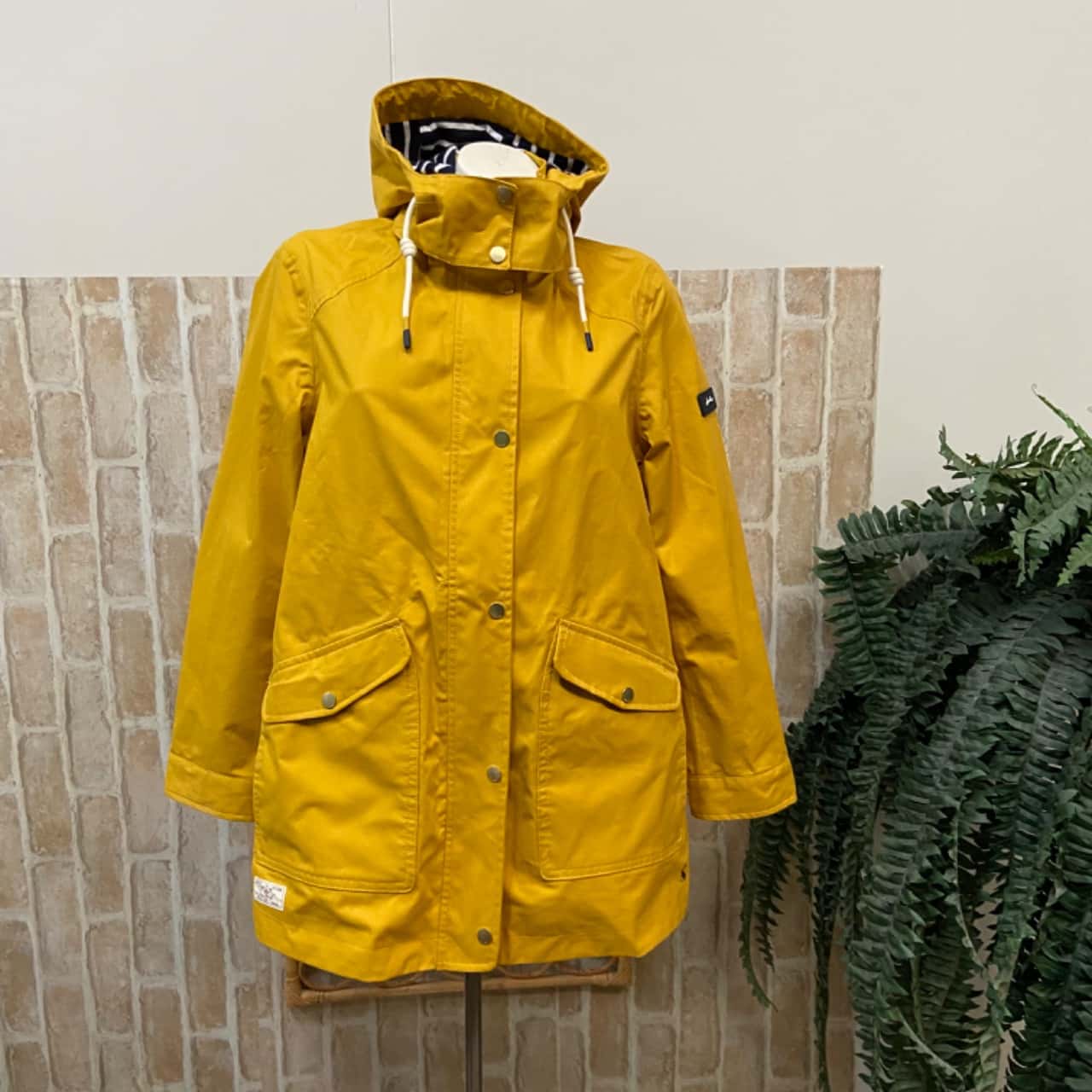 Joules Raincoat Size 10 Yellow (s)