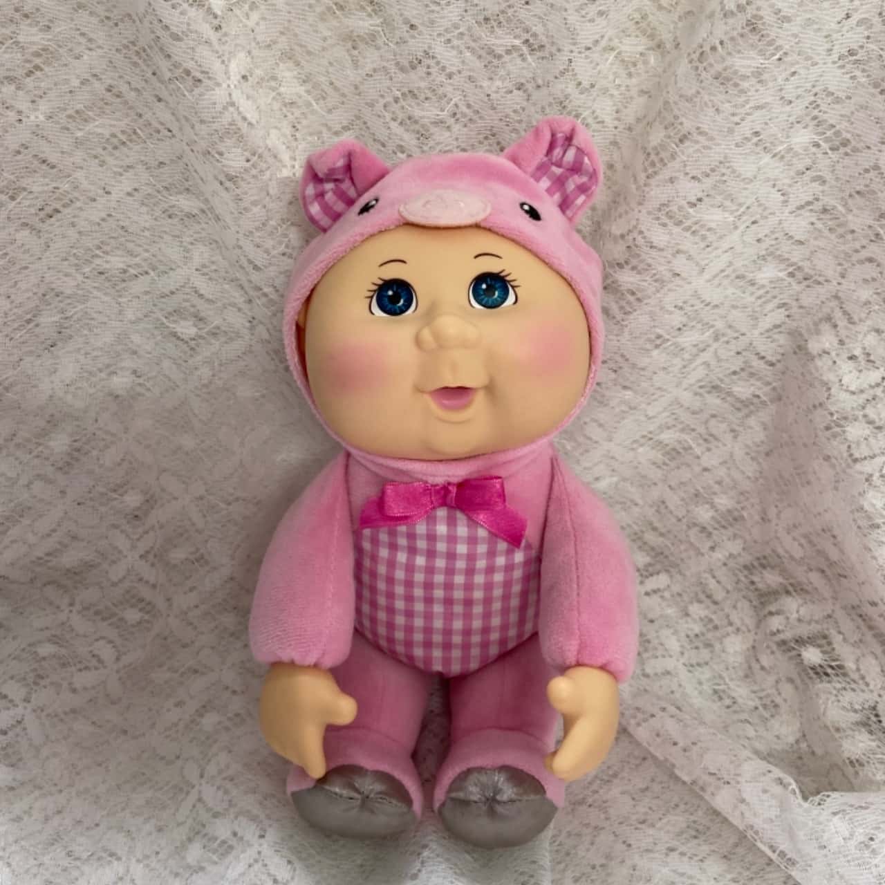 Baby Cabbage Patch Kid Farm Friend Cuties Pink Pig - 26cm, 2021