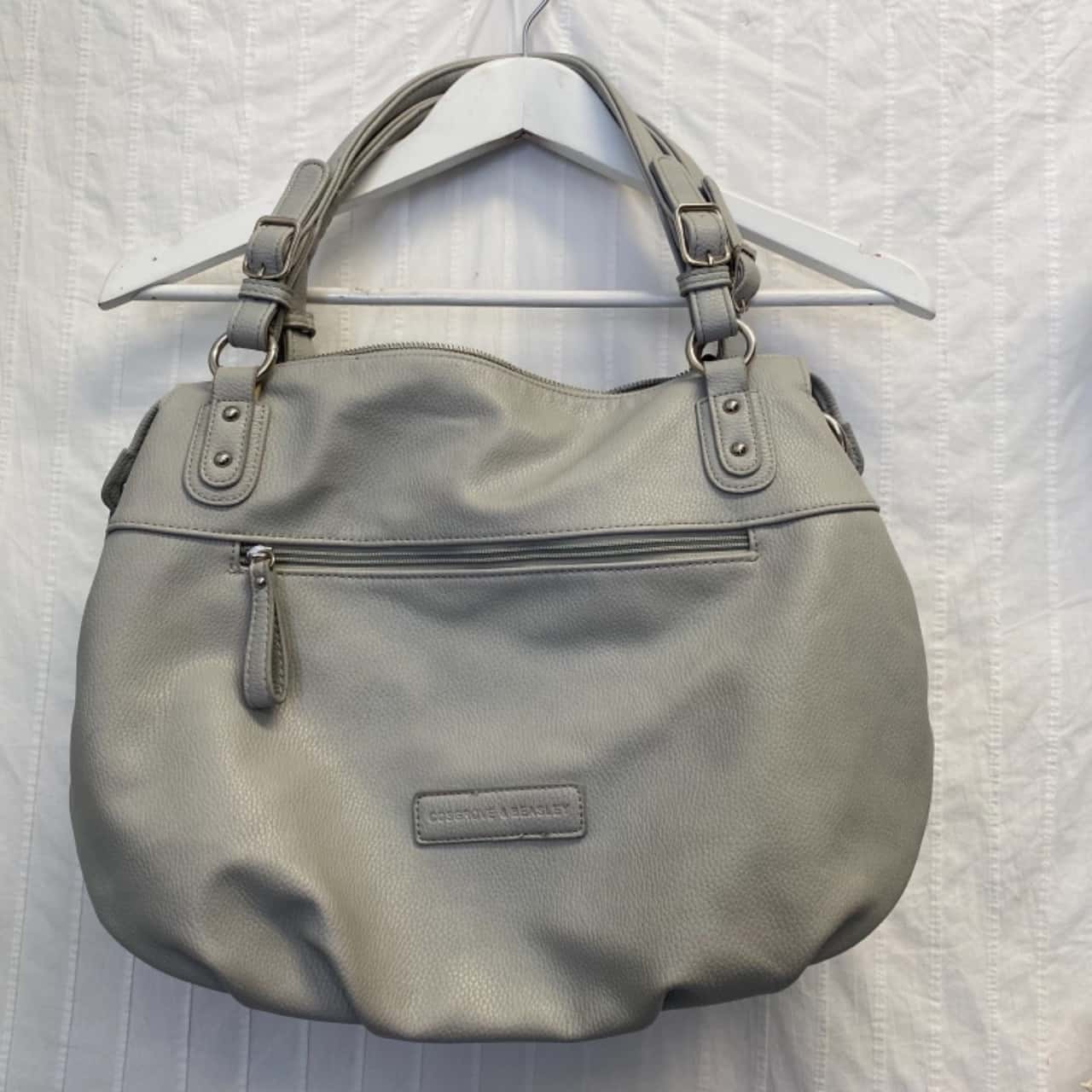 Cosgrove & Beasley Women’s Handbag Grey (s)