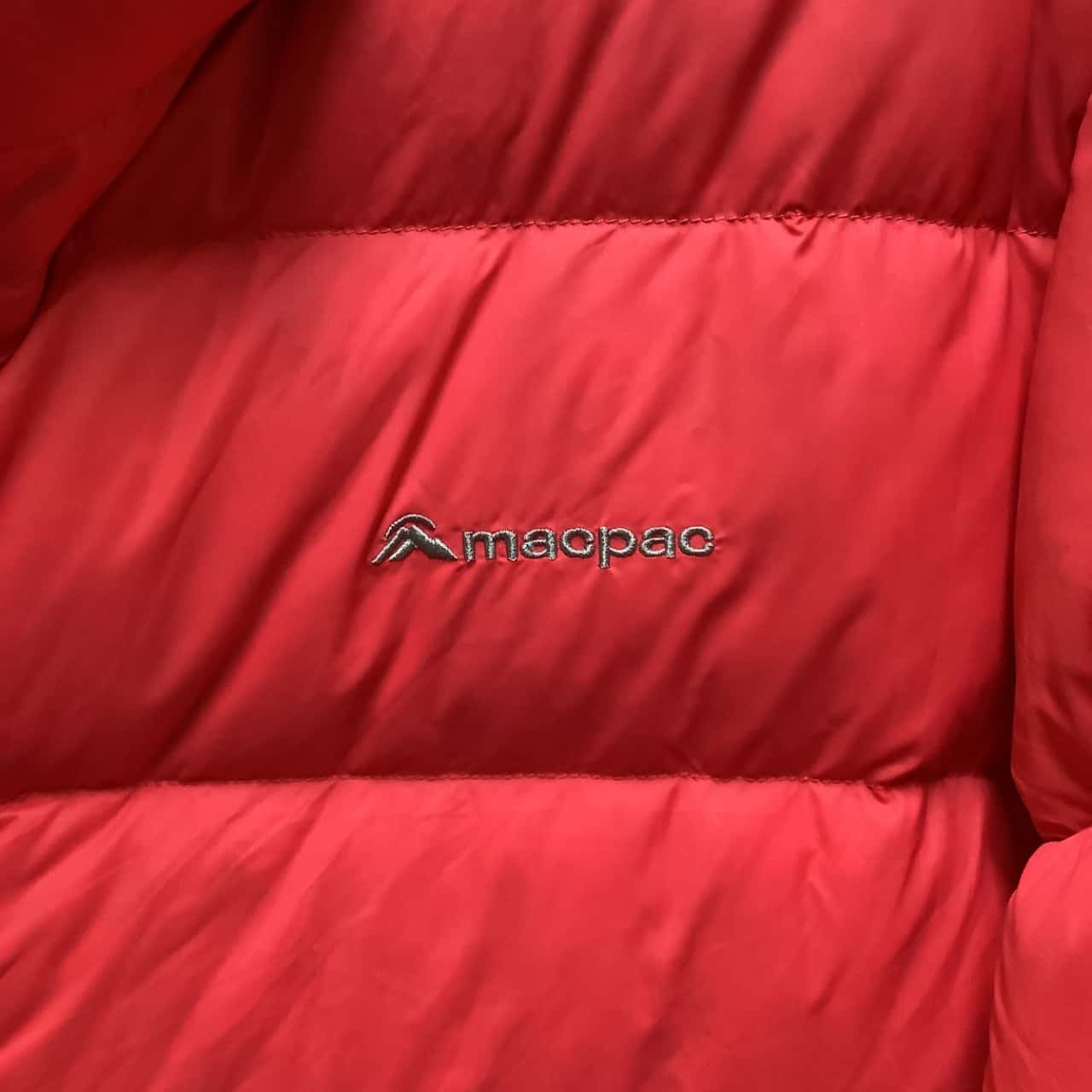 Macpac Womens Winter Halo Jacket Red (s)