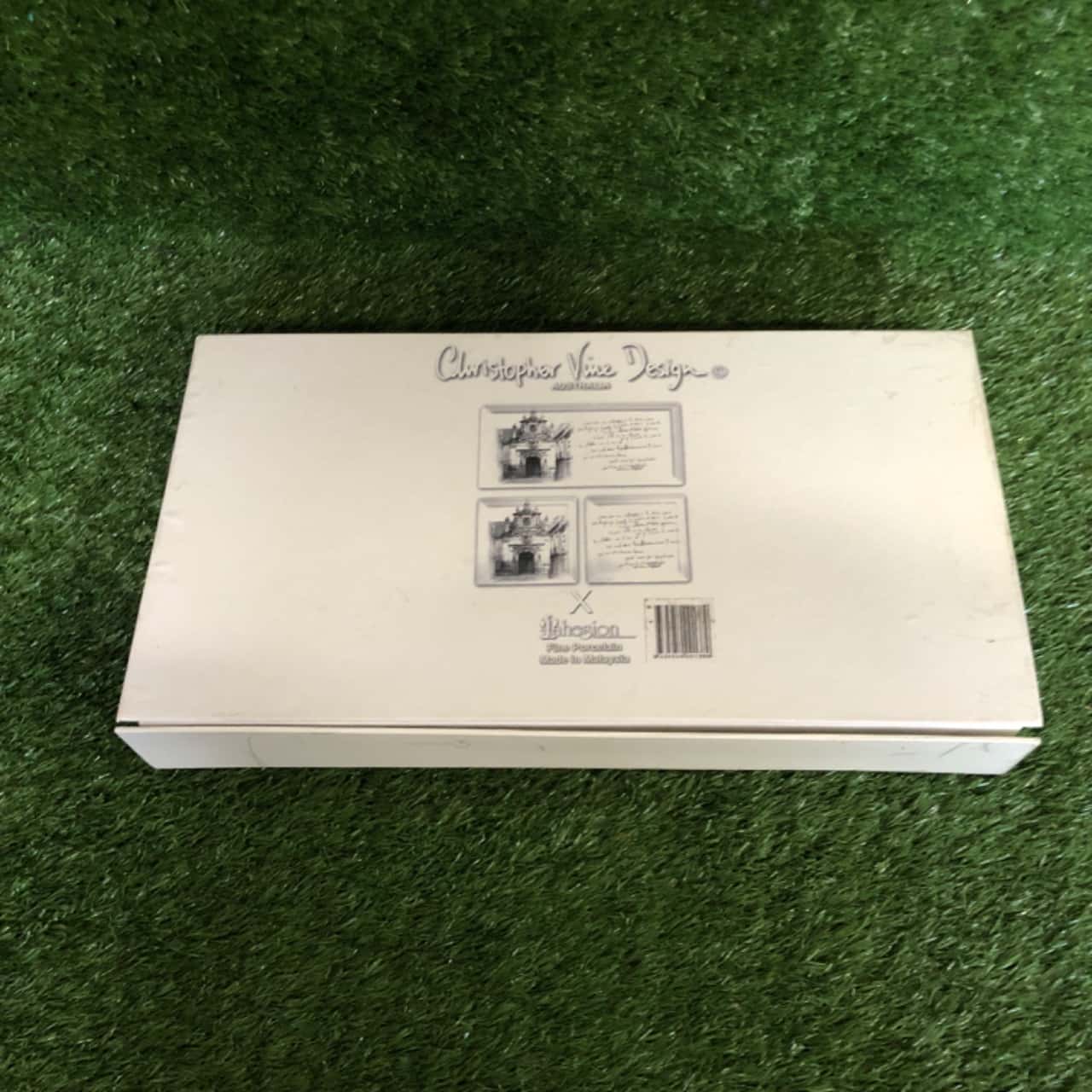 Christopher Vine Designs 3 Piece Plate Set (New in Box)(s)