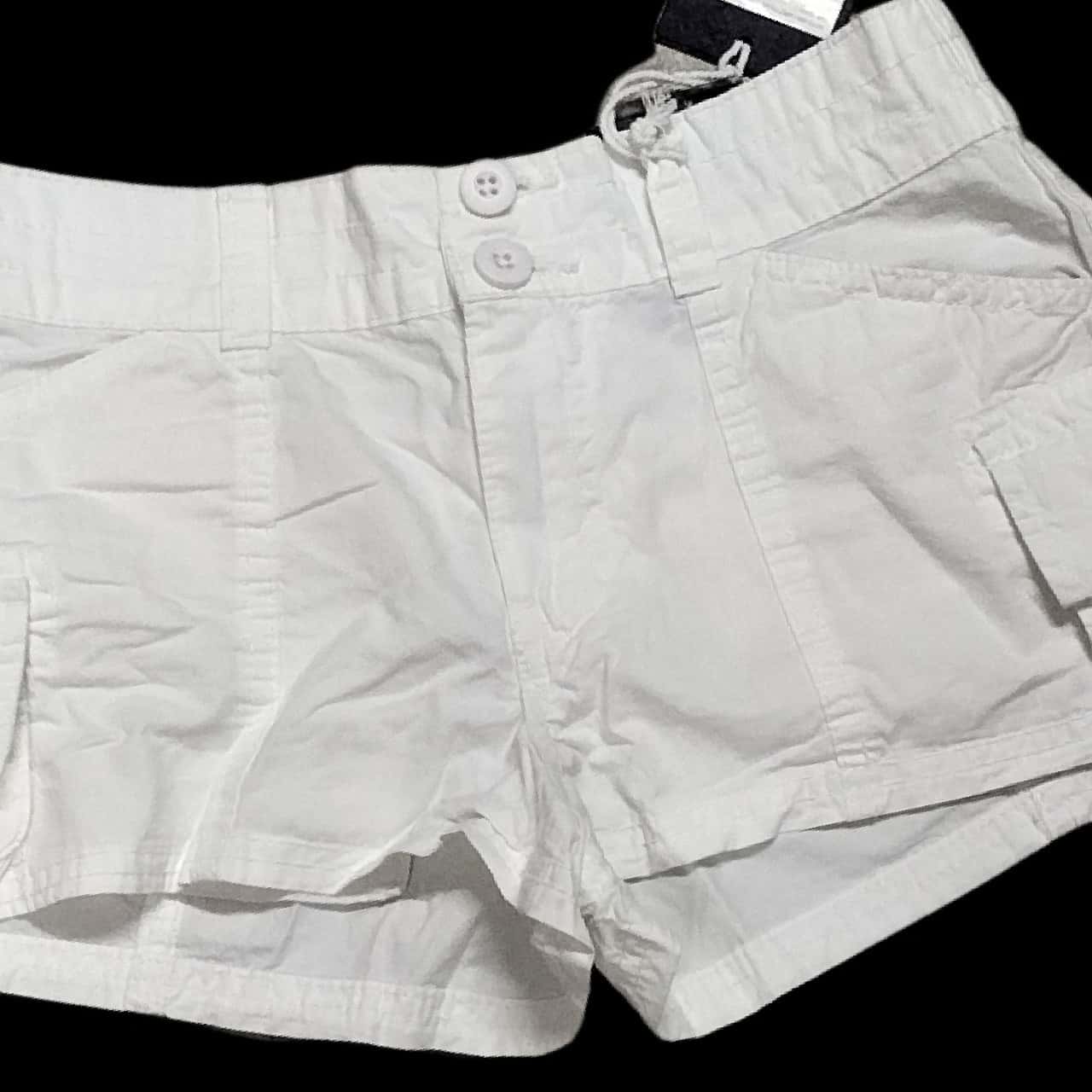 ***SUPER SALE **Factorie Womens Size 6 Shorts White Now $4(s)