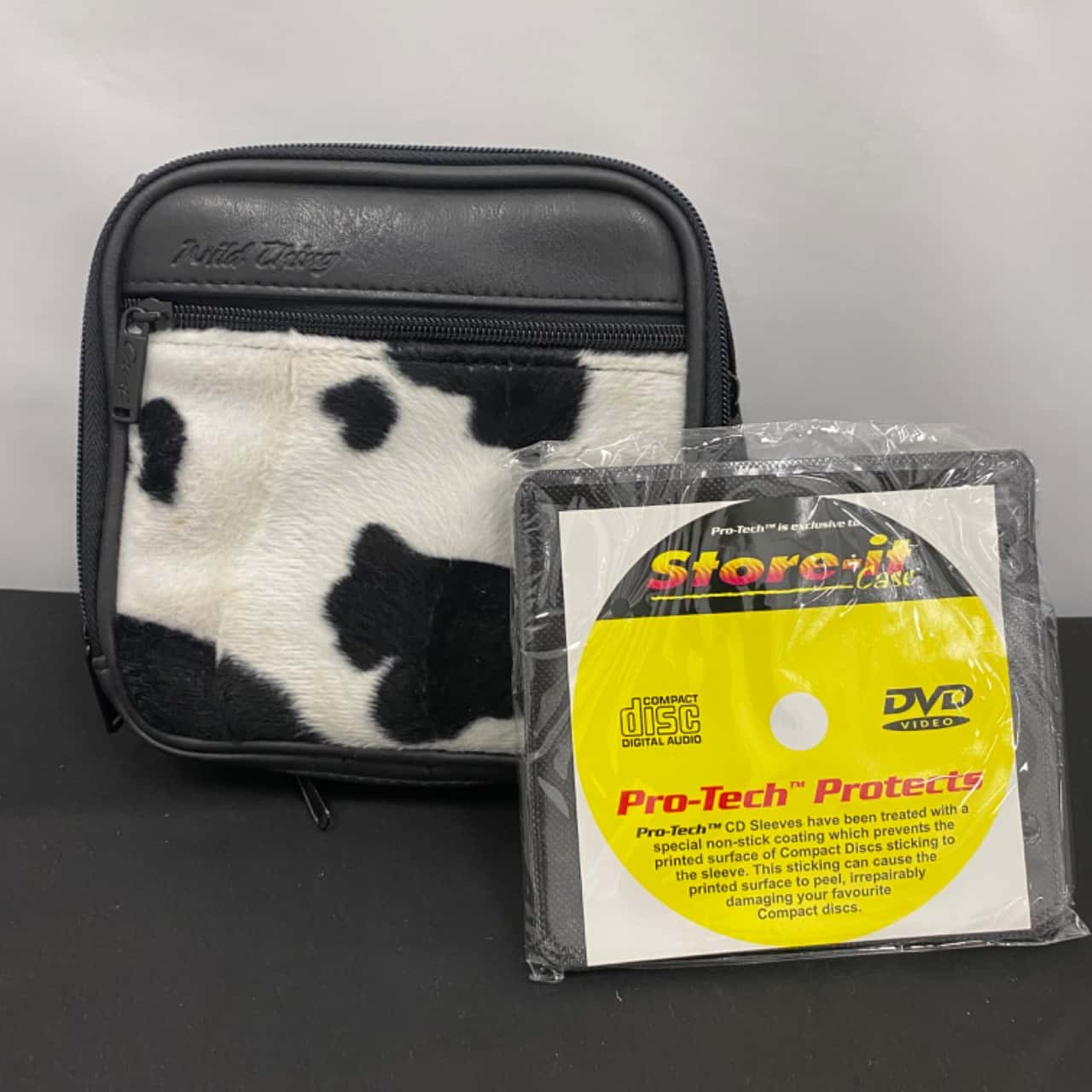 Wild Thing CD Pouch Faux Fur Black