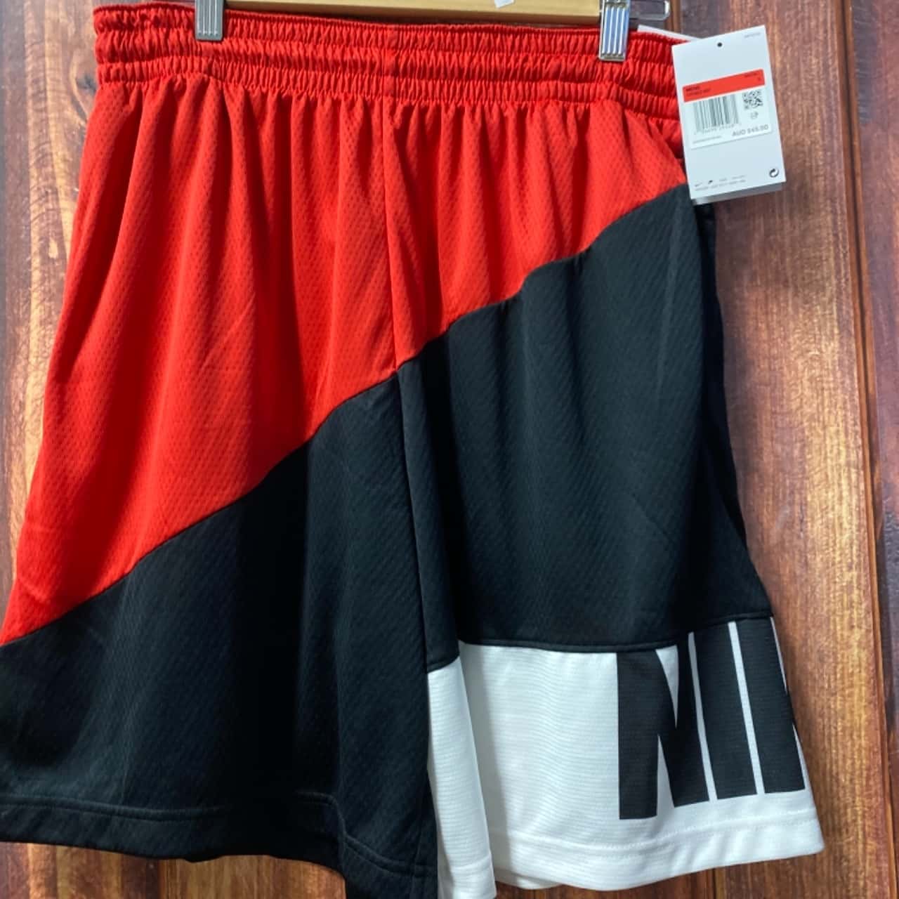 Nike Dri fit Size L Black / Red / White shorts new