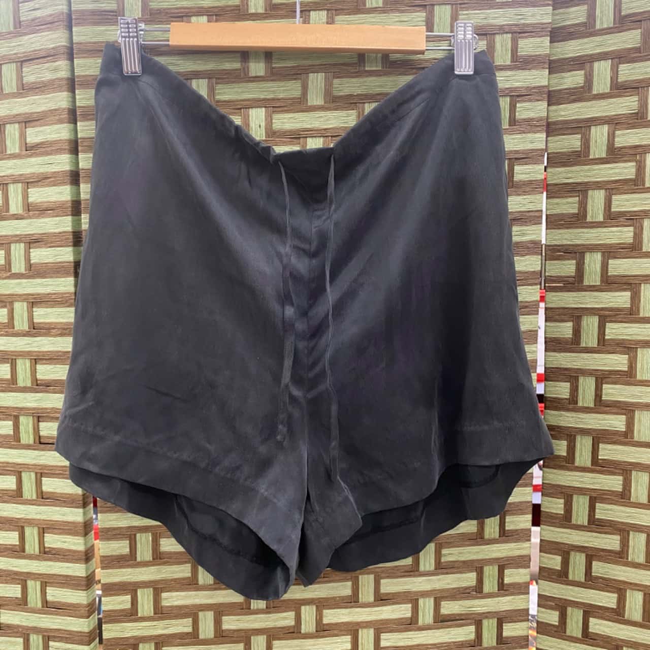 BNWT St. Agni Womens Norma Black Silk Shorts Size M (s)