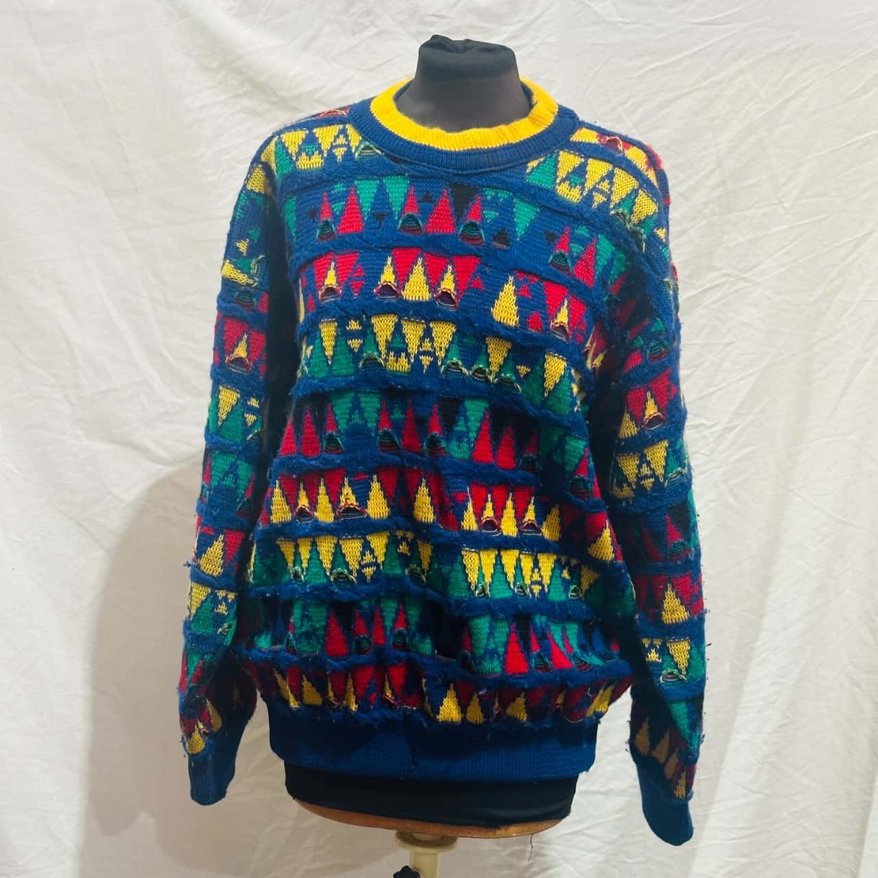 VINTAGE Coogi Jumper Size M Multicoloured (s)