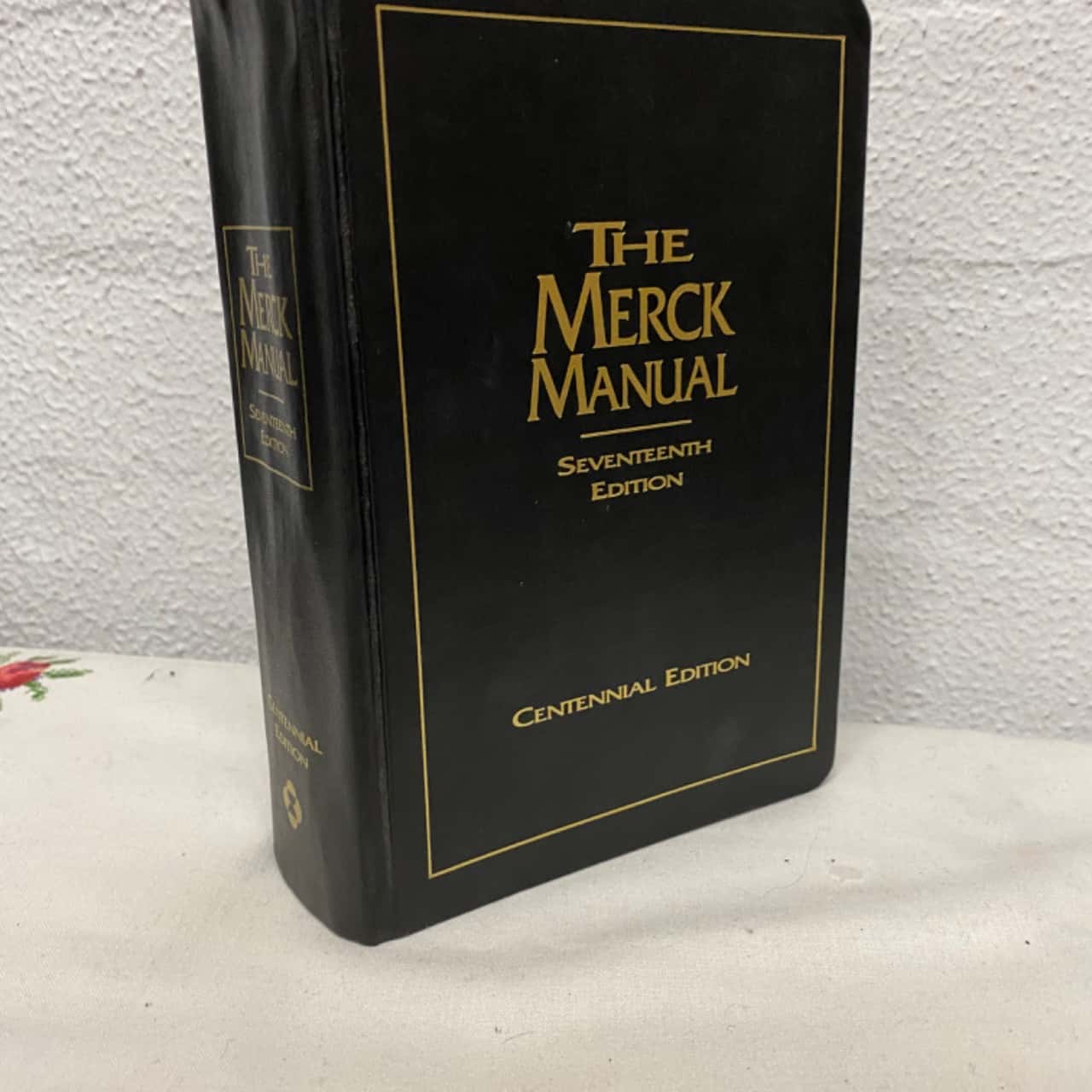 The Merck Manual Seventeenth Edition (Centennial Edition)