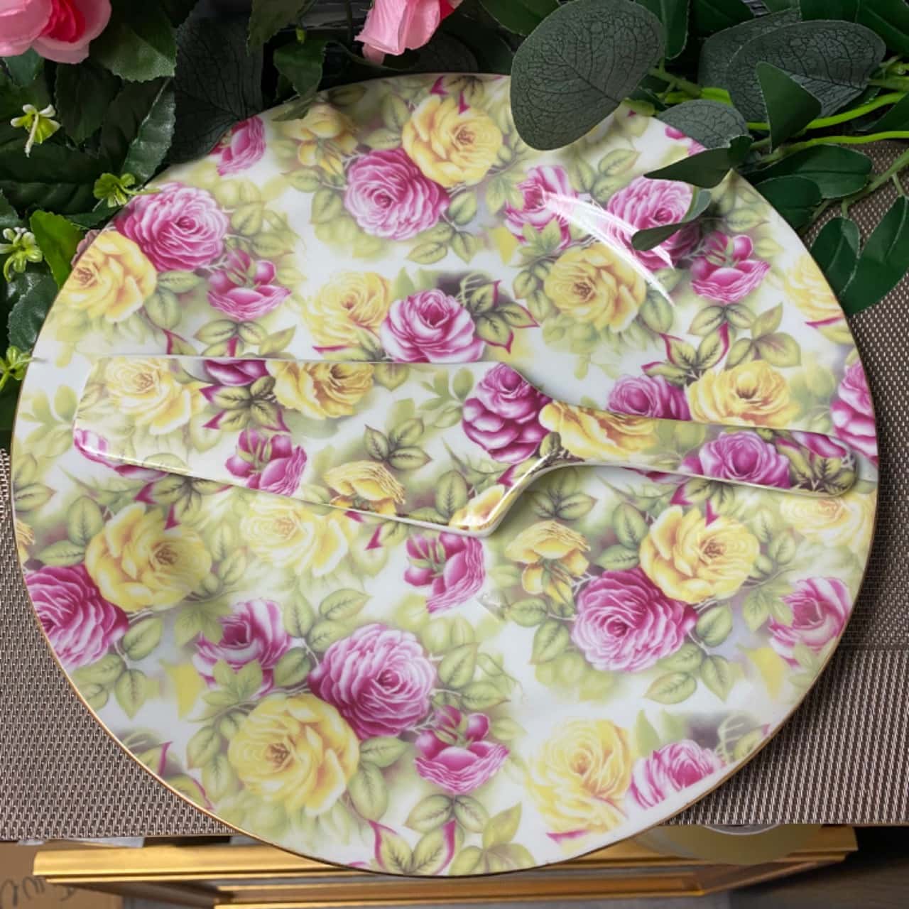 Cake Plate w/server Pretty roses 25cm Diameter(s)