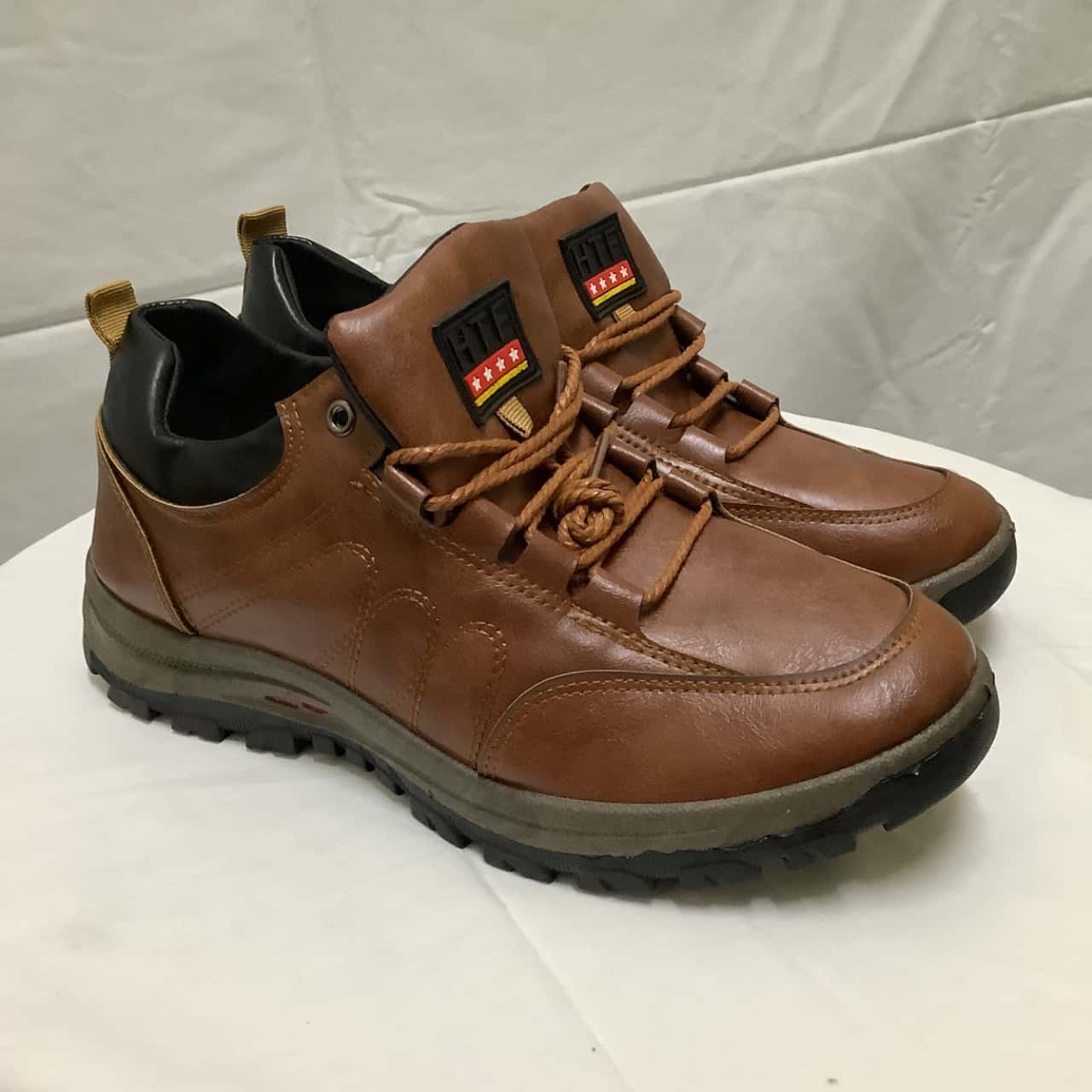 Mens Size 43 Brown HTF