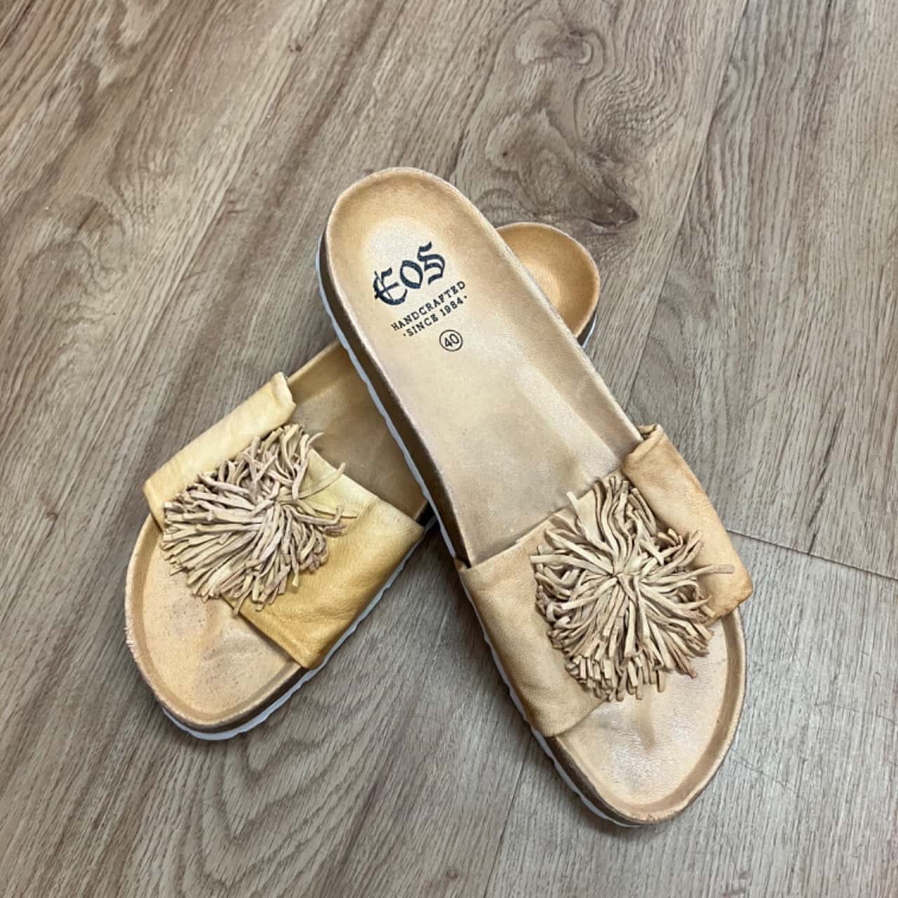 EOS Soft Natural Leather Size 40 Tan(s)
