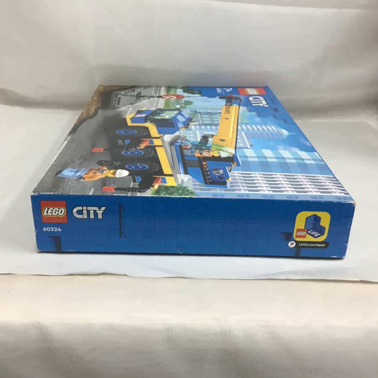 LEGO CITY Mobile Crane-LEGO Set 60325
