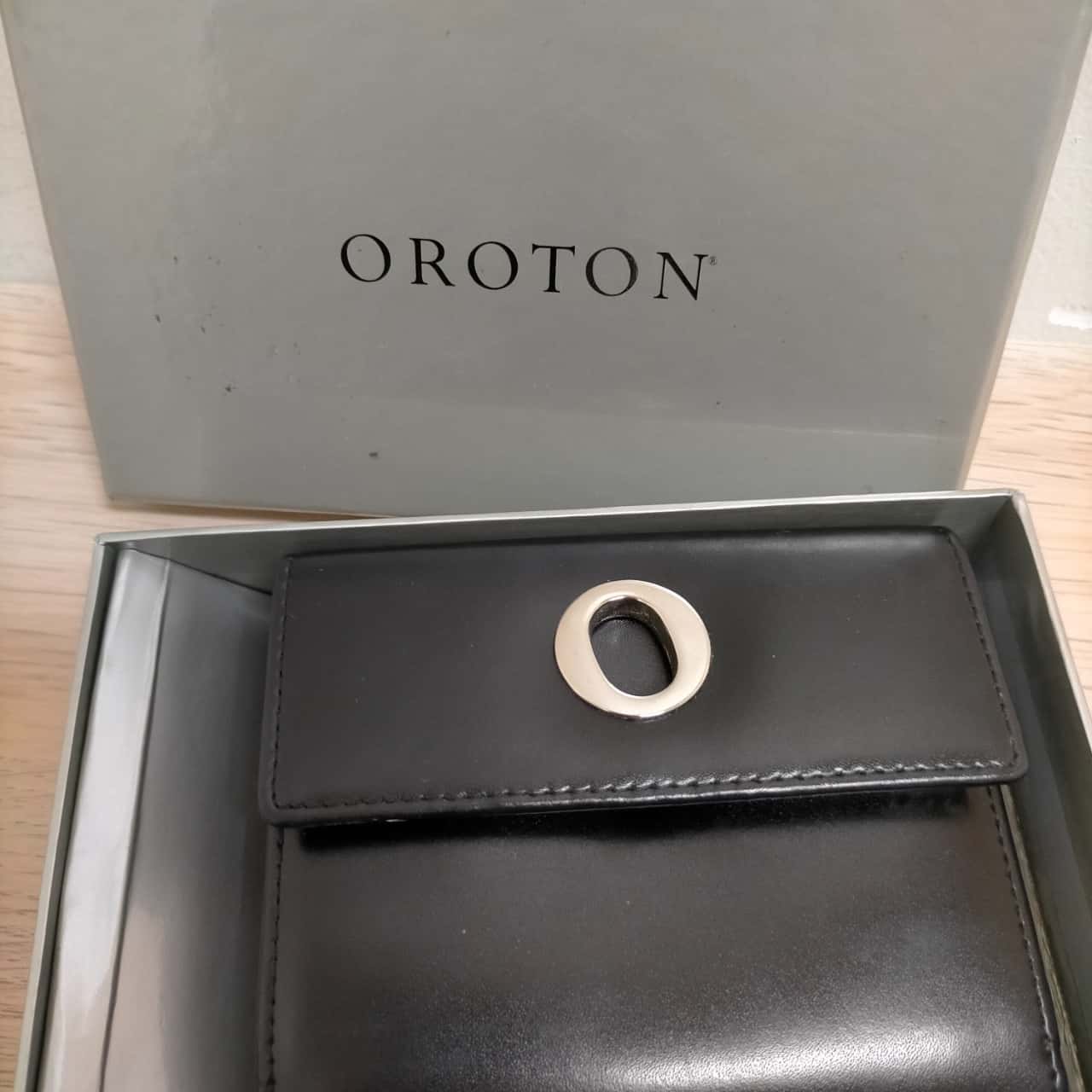 Oroton Black MINI Wallet VGUC(s)
