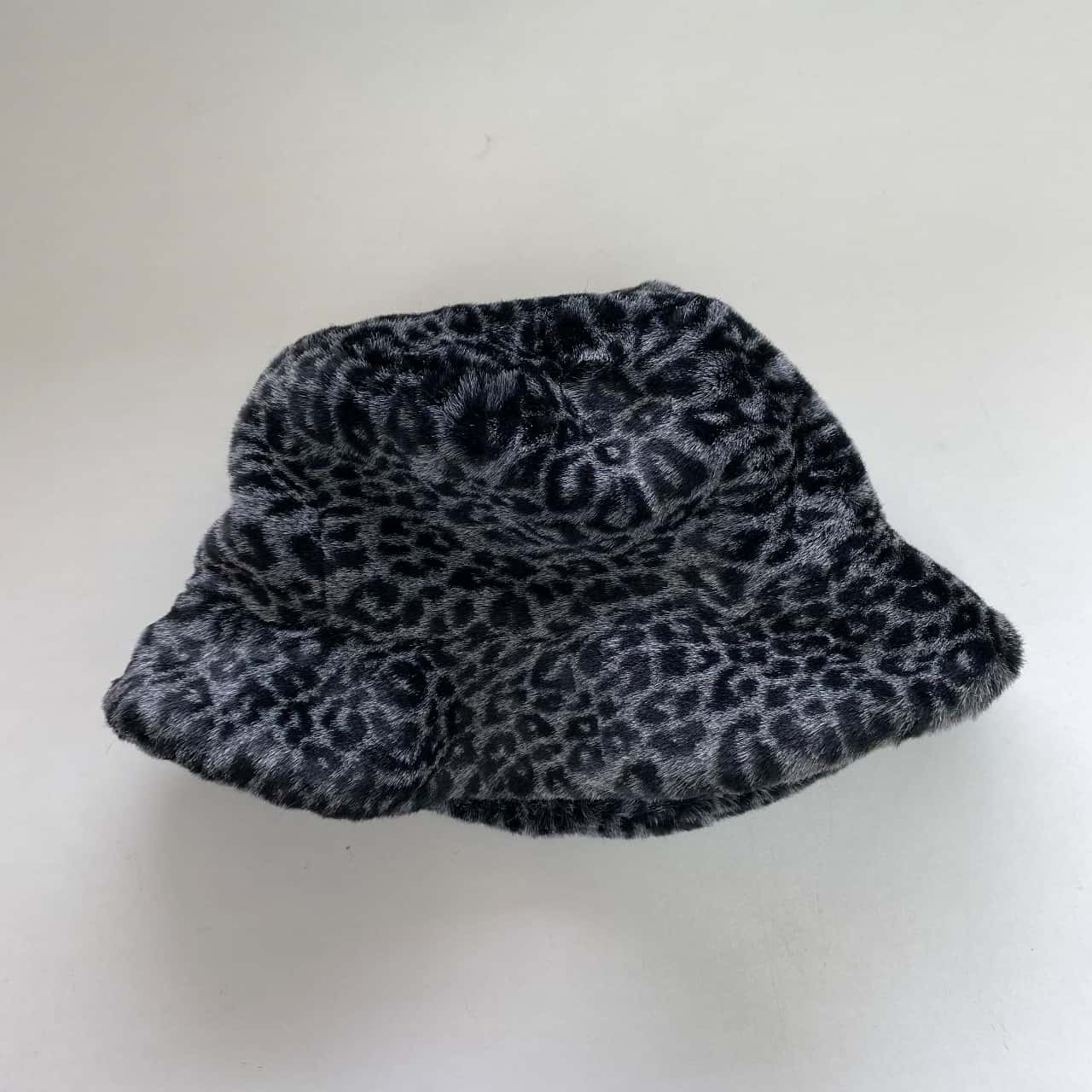 Caterina Lucci Grey Black Animal Print Hat Size 57cm