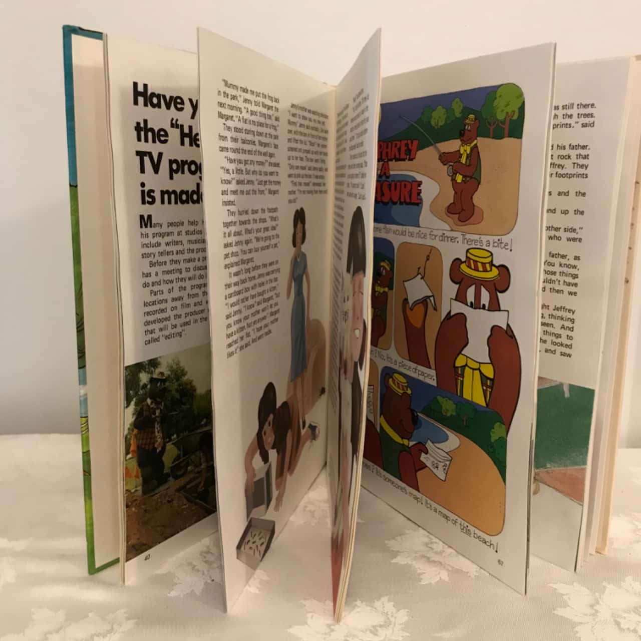 Vintage 1991 H/C Here's Humphrey Book VGC 120 pages(s)