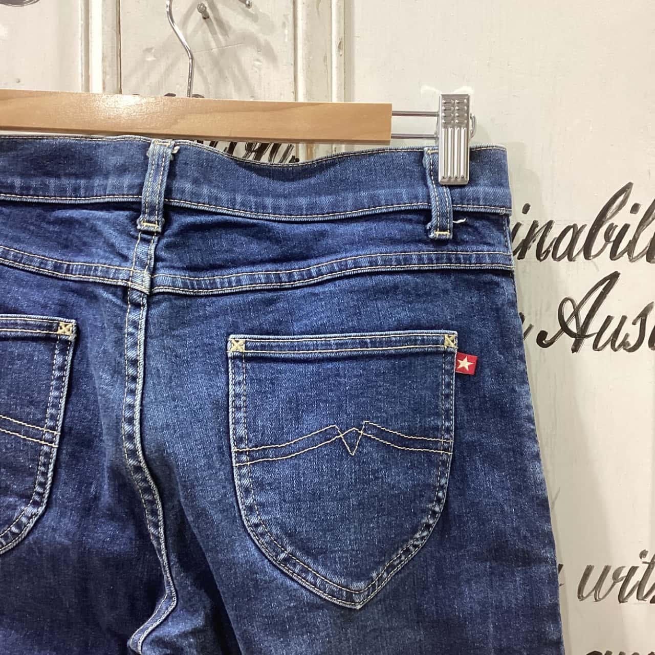 FRENCH JEANS BRAND! NWOT Womens Size 10 Regular Fit Jeans Blue (s)